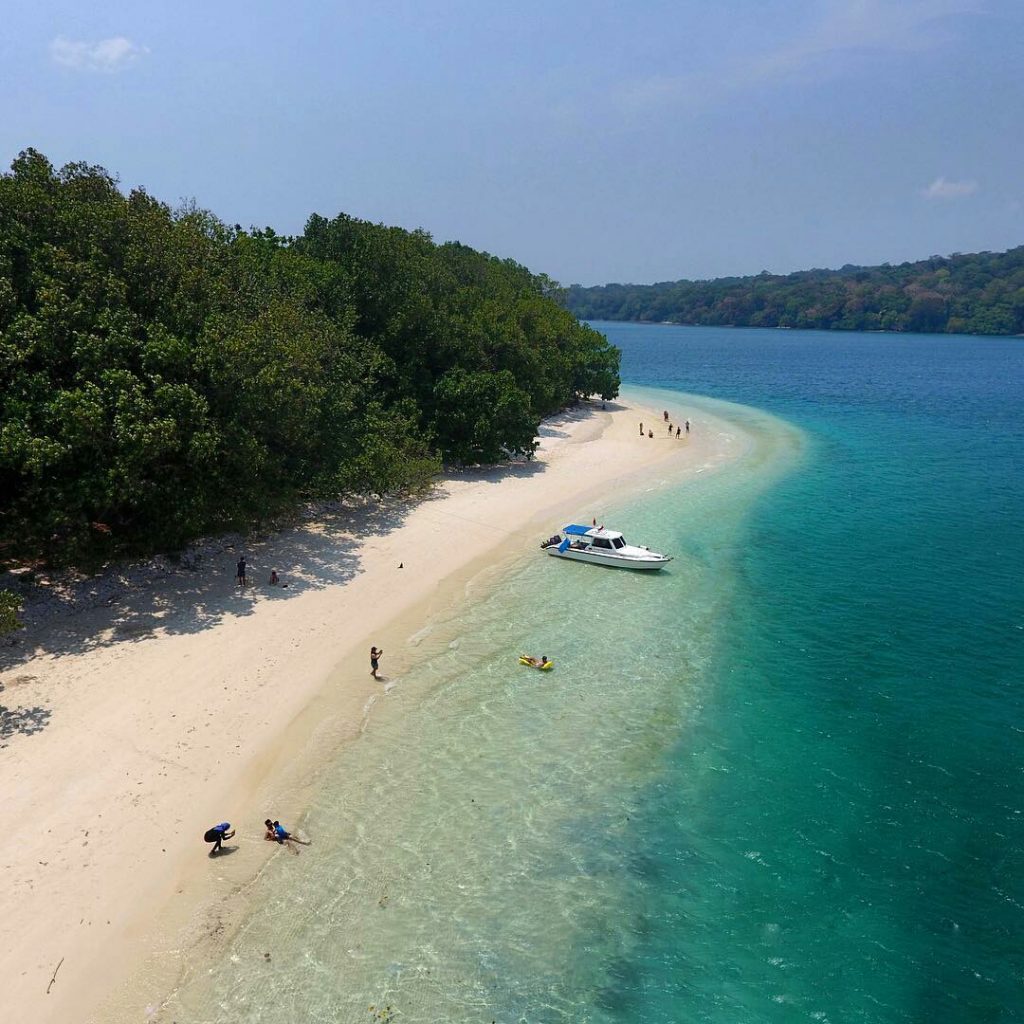 Pulau Peucang: Surga Tersembunyi di Ujung Kulon | EL John News